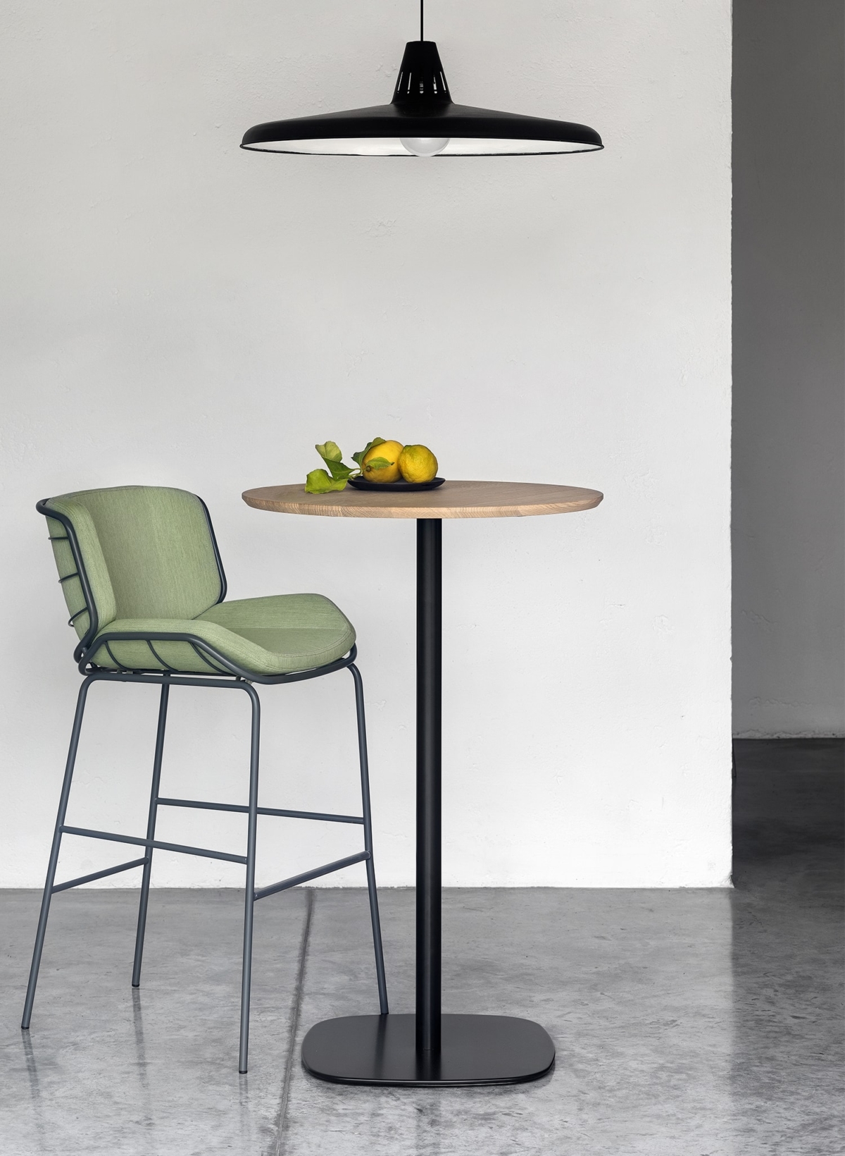 SKIN STOOL - TrabÀ