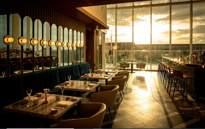 SOMEWHERE RESTAURANT & BAR – JAPAN – TrabÀ